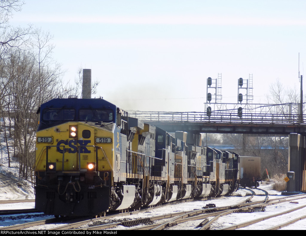 CSX 519